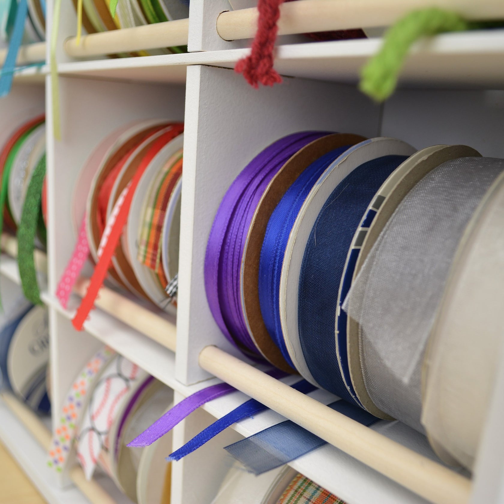 Compact Ribbon Organizer – OrganizeMore